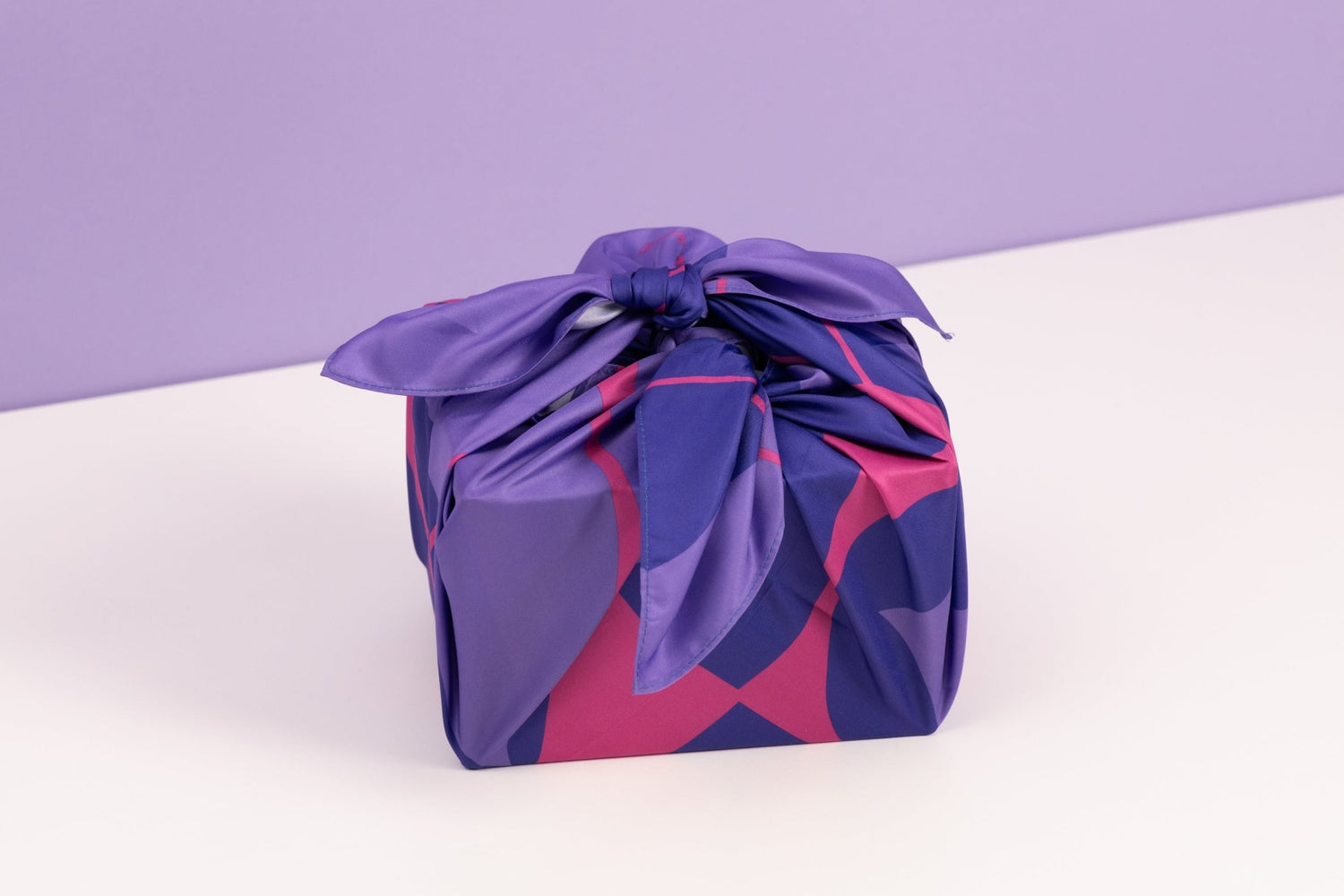 Square Boxes: How to Wrap with Yotsu Musubi, Hana Musubi, and Hana Tsu ...